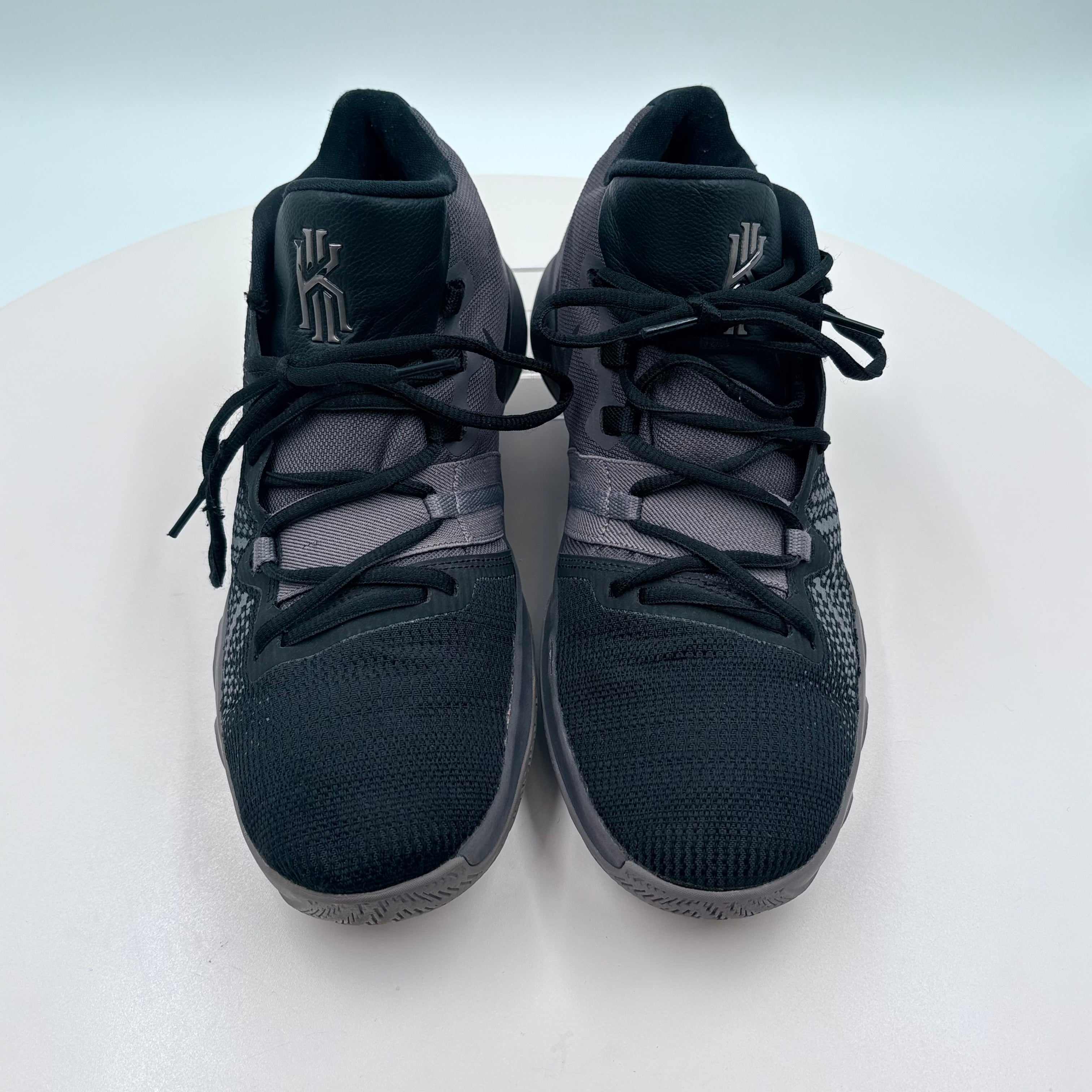 Authenticated Nike Kyrie Flytrap Black Gunsmoke AA70710-011